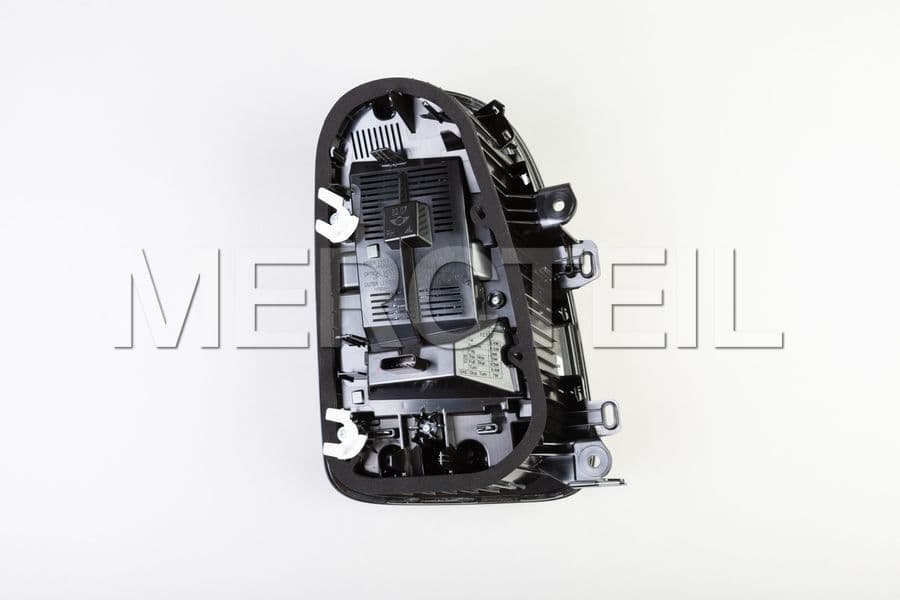 Buy the spare part BMW 63218492478 tail light