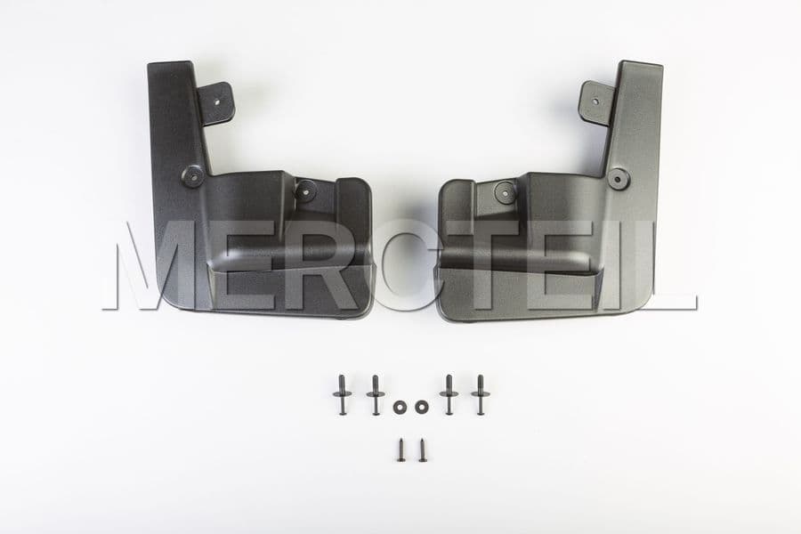 Buy the spare part BMW 82162410525 set mud flap