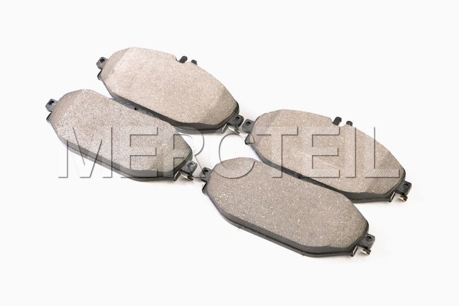 Buy the spare part Mercedes-Benz A0004209103 disk brake pad