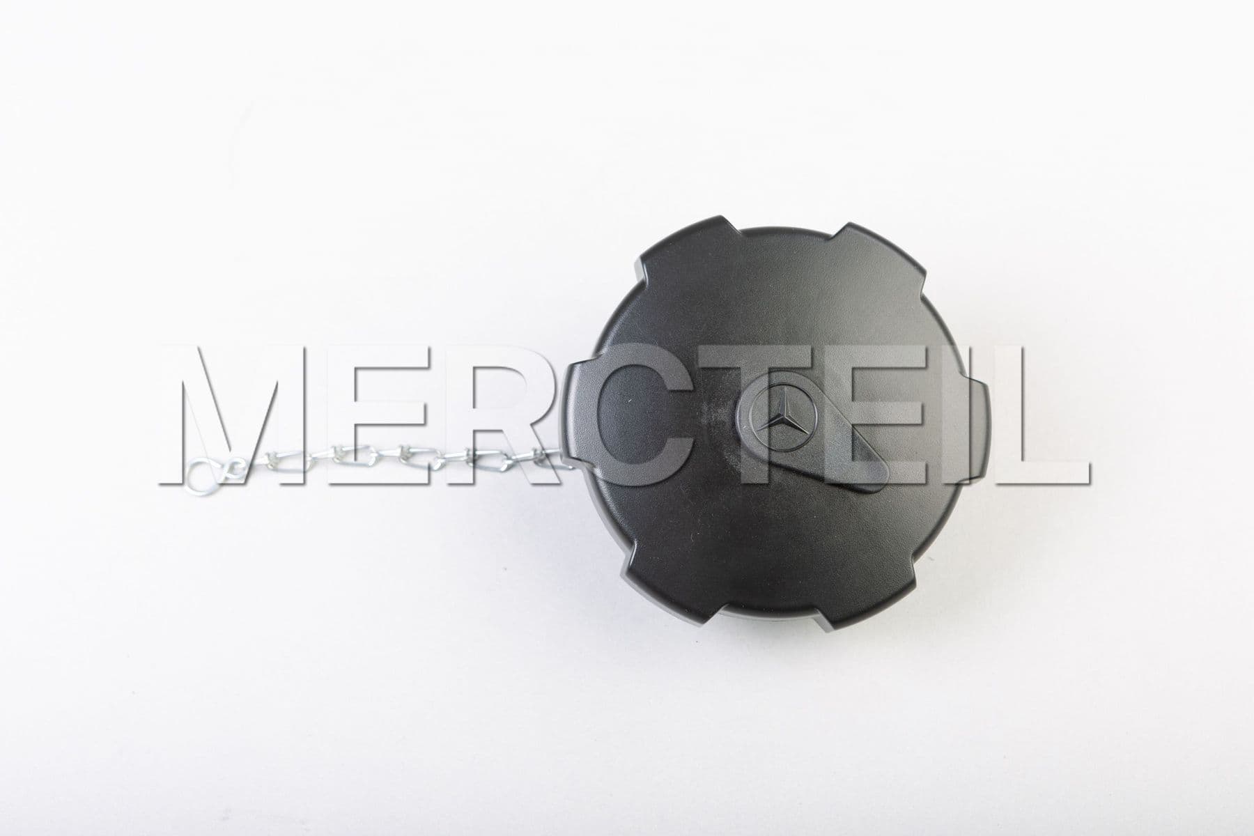 Buy the spare part Mercedes-Benz A000470040564 tank filler cap