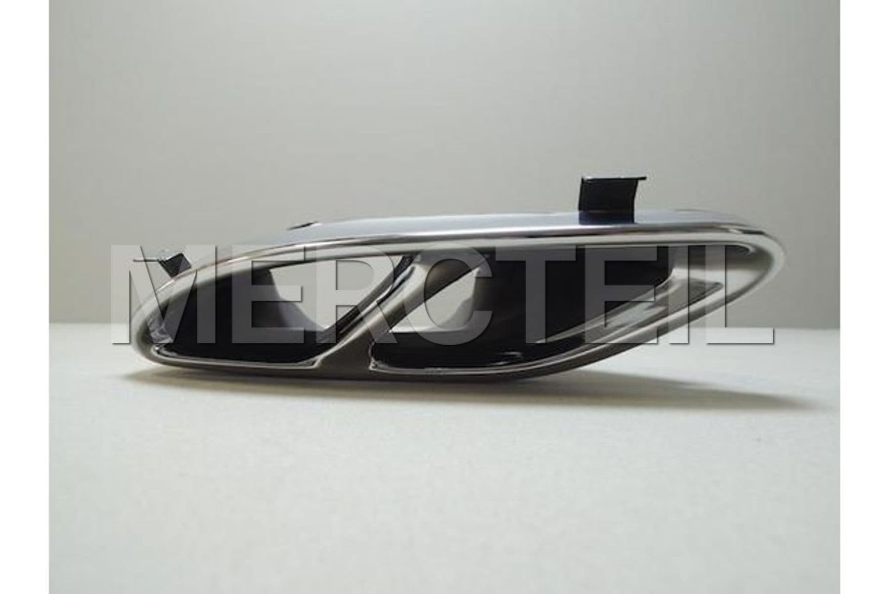 Buy the spare part Mercedes-Benz A0004900527 tail pipe cover