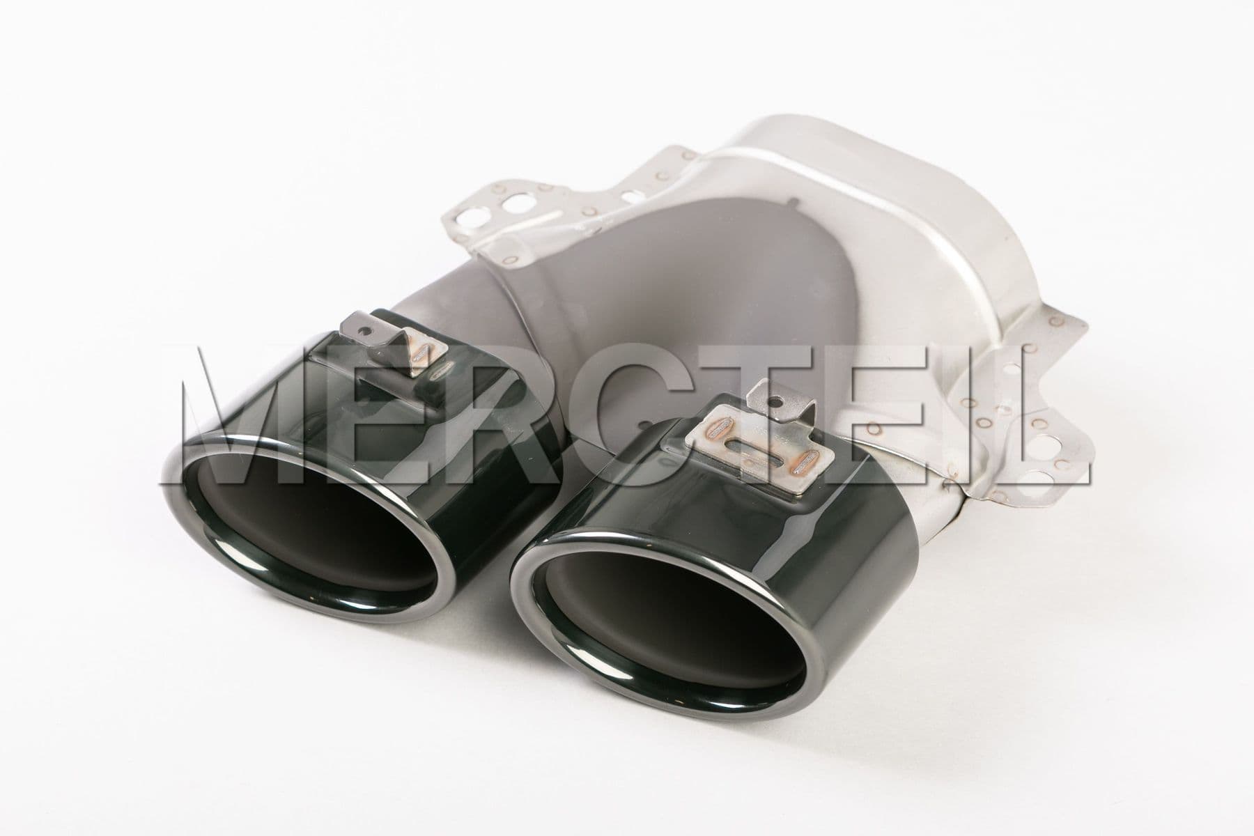 Buy the spare part Mercedes-Benz A0004901100 tail pipe cover