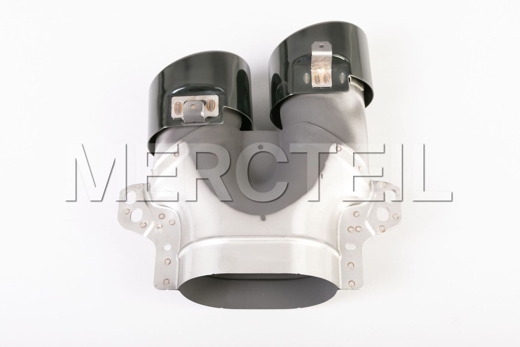 Buy the spare part Mercedes-Benz A0004901100 tail pipe cover