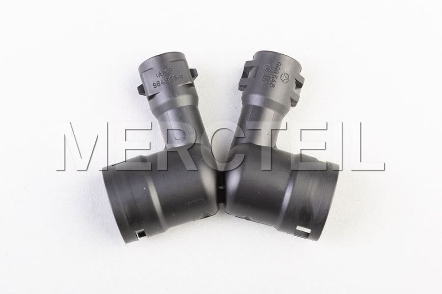 Buy the spare part Mercedes-Benz A0005467635 protective cap