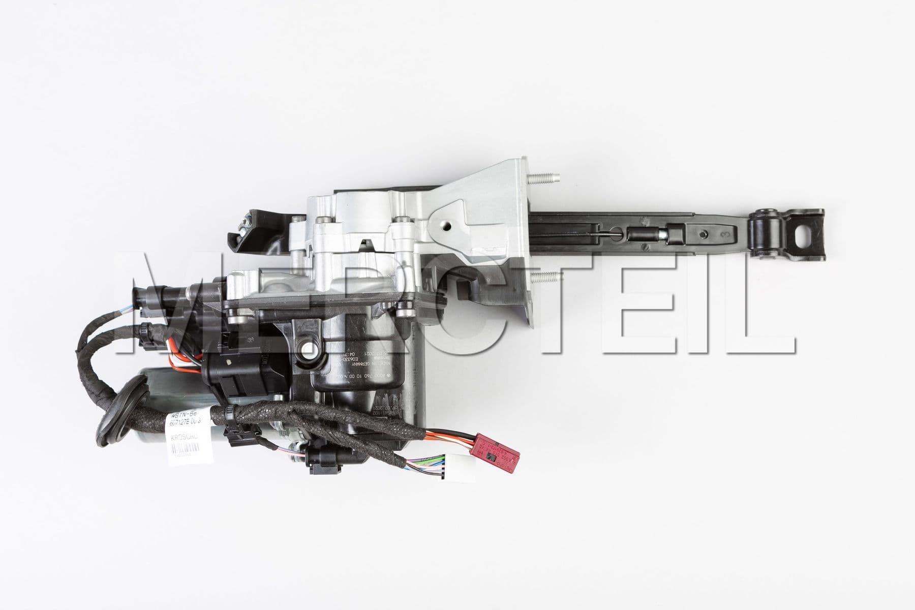 Buy the spare part Mercedes-Benz A0007601000 door drive