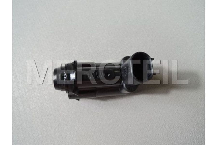 Buy the spare part Mercedes-Benz A0008206205 central locking actuator