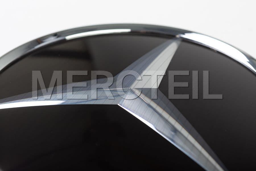 Buy the spare part Mercedes-Benz A0008880500 base plate