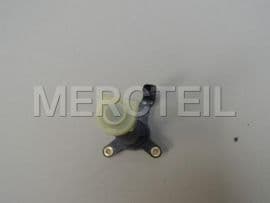 Buy the spare part Mercedes-Benz A0009050301 fill level sensor