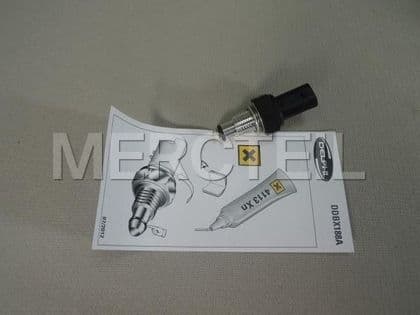 Buy the spare part Mercedes-Benz A0009050800 temperature sensor