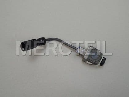 Buy the spare part Mercedes-Benz A0009051003 camera