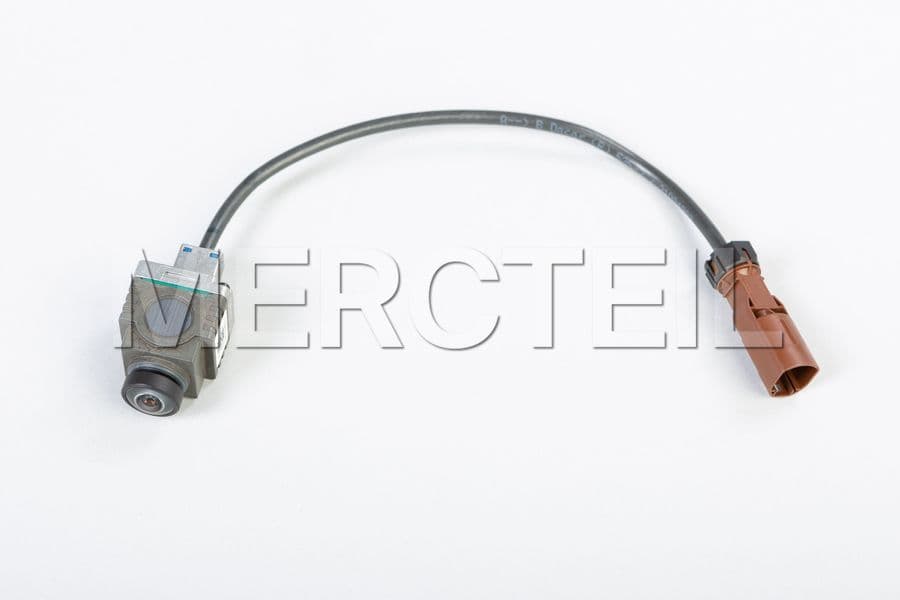 Buy the spare part Mercedes-Benz A0009051103 camera