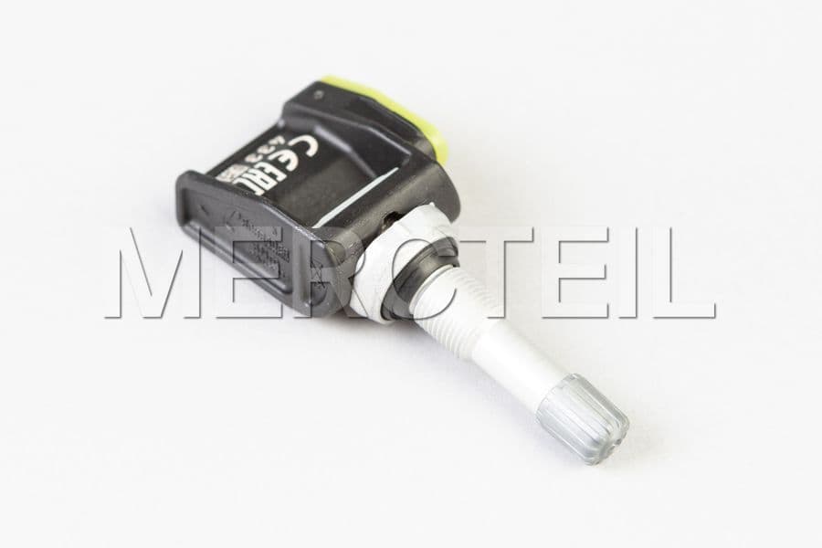 Buy the spare part Mercedes-Benz A0009053907 tire pressure sensor