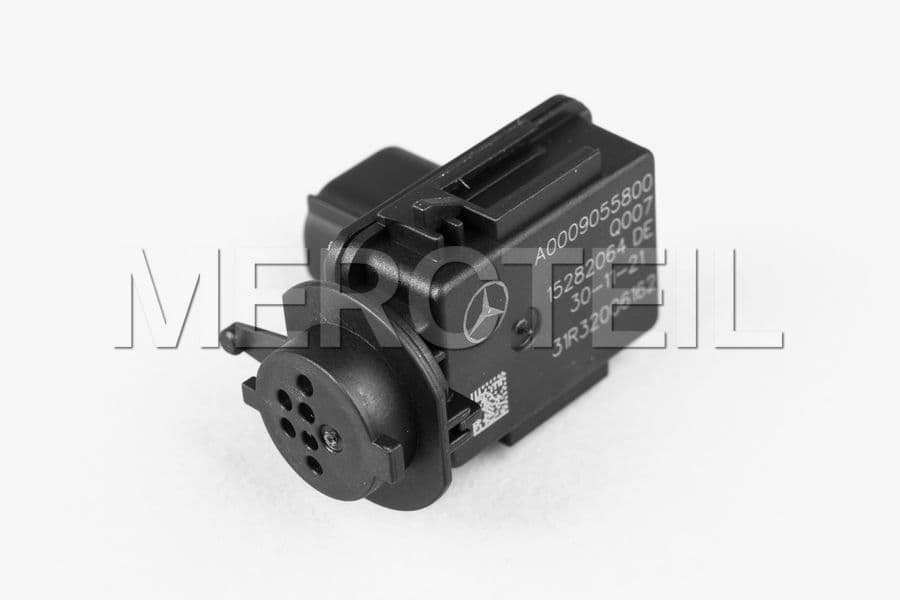 Buy the spare part Mercedes-Benz A0009055800 nox sensor