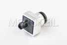 Buy the spare part Mercedes-Benz A0009055912 camera