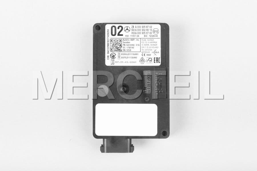 Buy the spare part Mercedes-Benz A000905870227 radar sensor