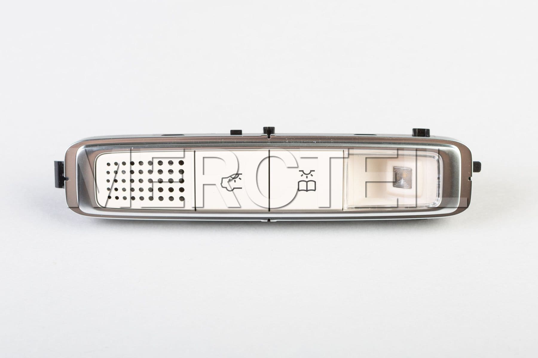 Buy the spare part Mercedes-Benz A00090628041B88 interior light