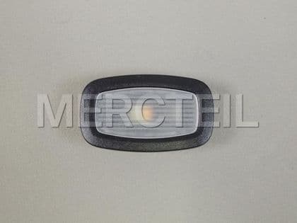 Buy the spare part Mercedes-Benz A00090631059051 interior light