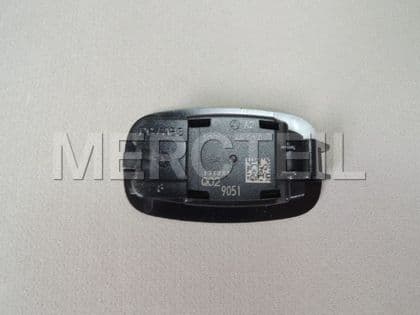 Buy the spare part Mercedes-Benz A00090651079051 interior light