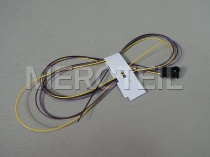 Buy the spare part Mercedes-Benz A0009065504 interior light