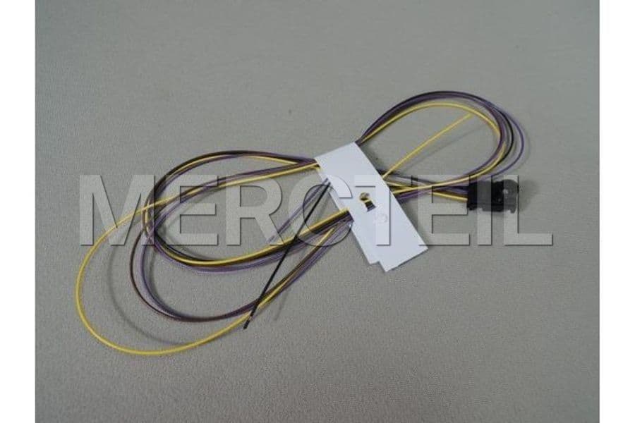 Buy the spare part Mercedes-Benz A0009065504 interior light