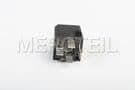 Buy the spare part Mercedes-Benz A0009828023 relay