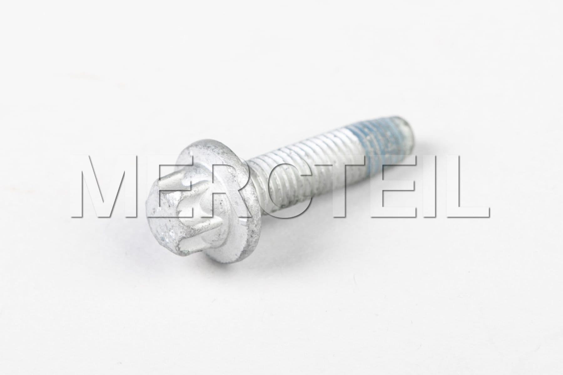 Buy the spare part Mercedes-Benz A0009902311 screw