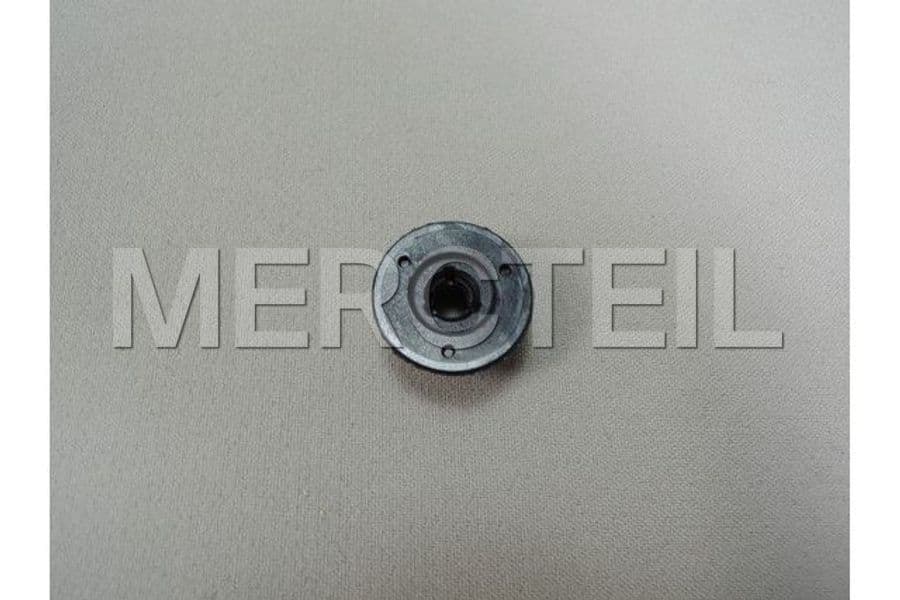 Buy the spare part Mercedes-Benz A0009902862 plastic nut