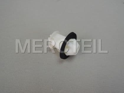 Buy the spare part Mercedes-Benz A0009911398 clip