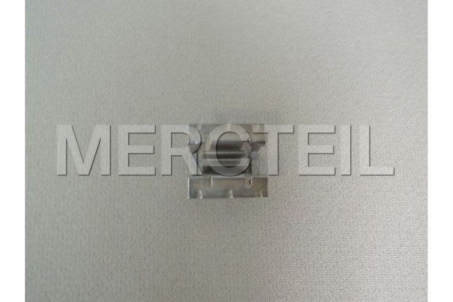 Buy the spare part Mercedes-Benz A0009912500 ornamental molding clip