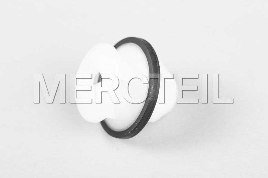 Buy the spare part Mercedes-Benz A0009917398 clip