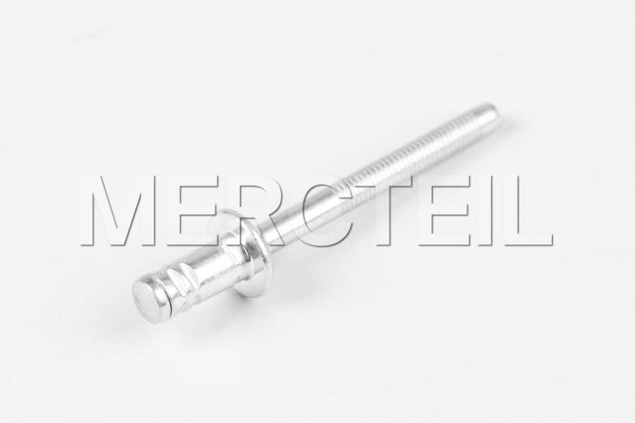 Buy the spare part Mercedes-Benz A0009917632 vakszegecs