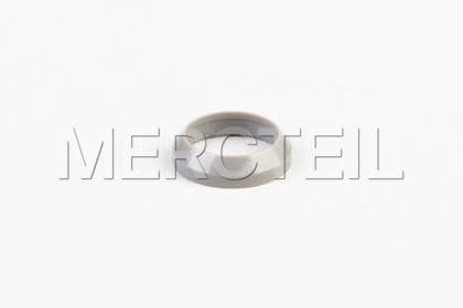Buy the spare part Mercedes-Benz A0009925000 clamping ring