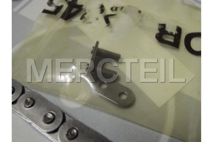 Buy the spare part Mercedes-Benz A0009930776 roller chain