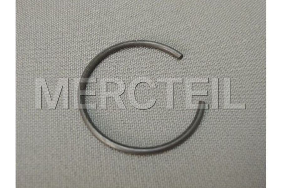 Buy the spare part Mercedes-Benz A0009945535 ringpiston