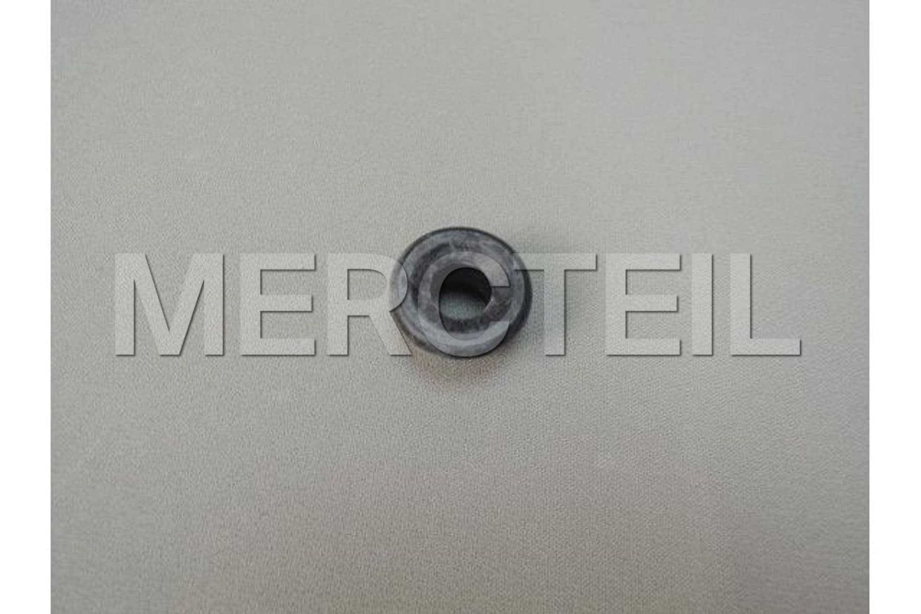 Buy the spare part Mercedes-Benz A0009983901 grommet