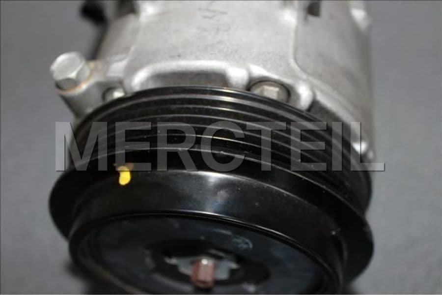 Buy the spare part Mercedes-Benz A0012309011 kompressor