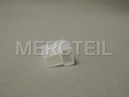 Buy the spare part Mercedes-Benz A0015458728 receptacle housing