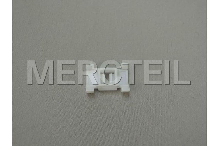 Buy the spare part Mercedes-Benz A0019885681 push button