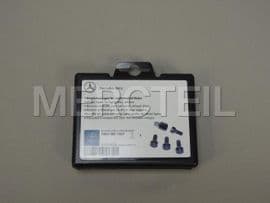 Buy the spare part Mercedes-Benz A0019901607 lockable wheel bolt