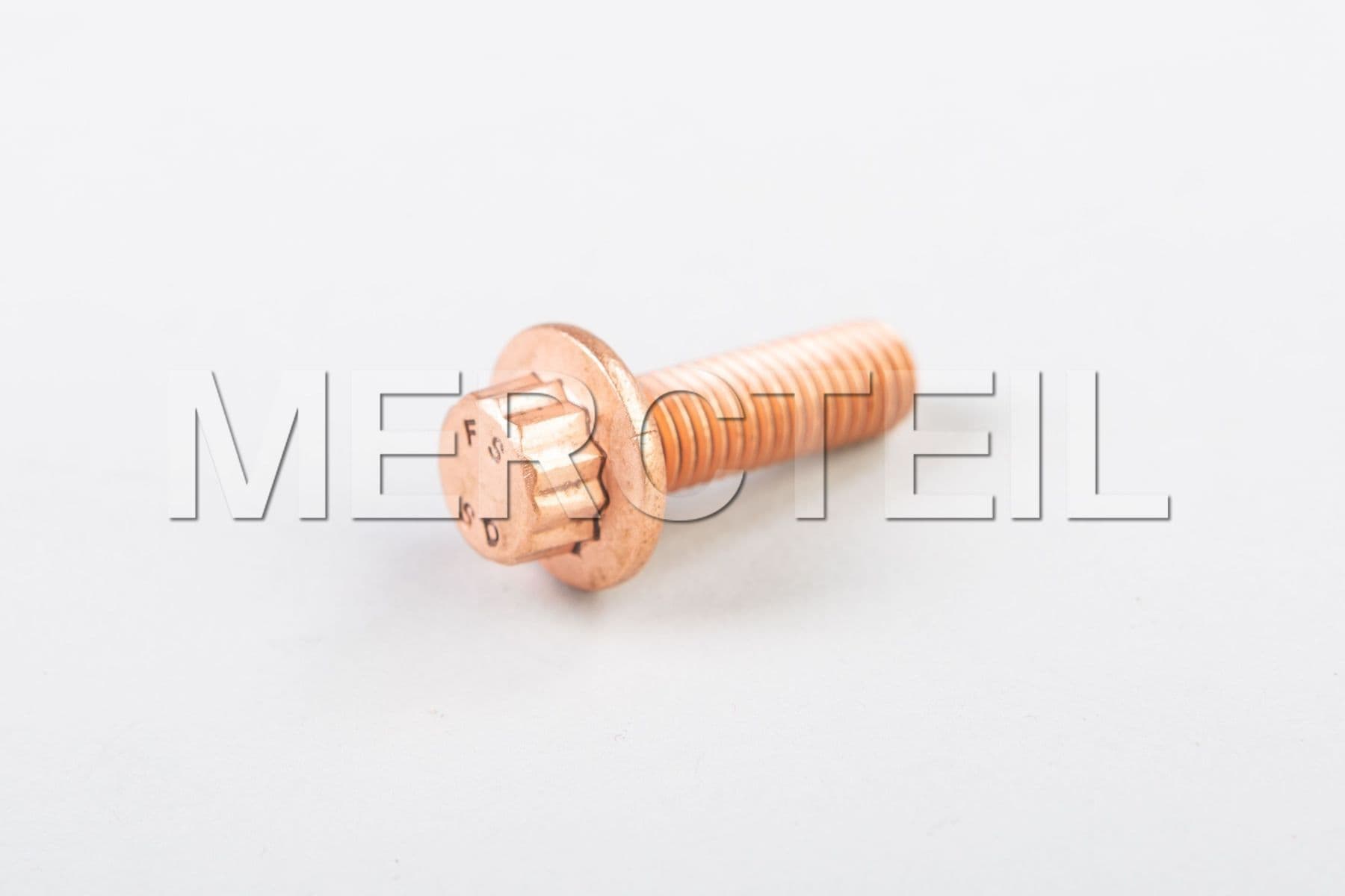 Buy the spare part Mercedes-Benz A0019906800 screw