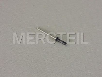 Buy the spare part Mercedes-Benz A0019908697 rivet