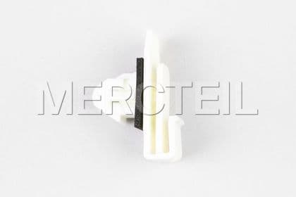 Buy the spare part Mercedes-Benz A0019912498 trim clip