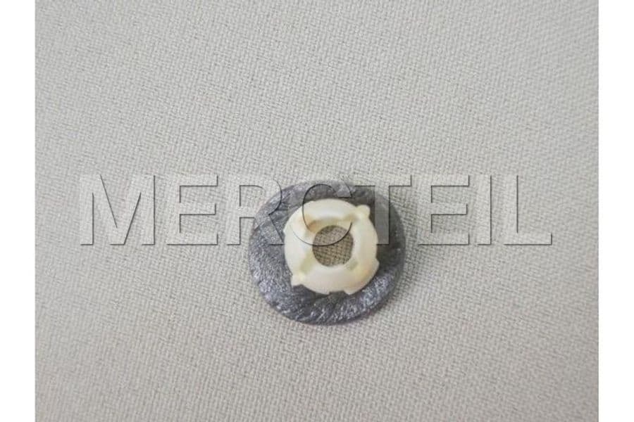 Buy the spare part Mercedes-Benz A0019913971 mounting clip