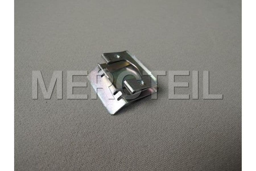 Buy the spare part Mercedes-Benz A0019915970 clip