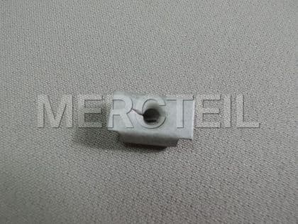 Buy the spare part Mercedes-Benz A0019949845 clip type nut