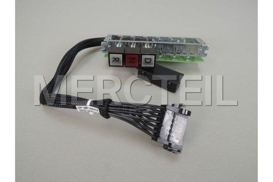 Buy the spare part Mercedes-Benz A0025405044 switch