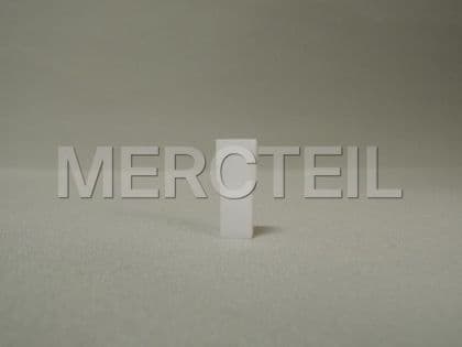 Buy the spare part Mercedes-Benz A0025451328 plug housing