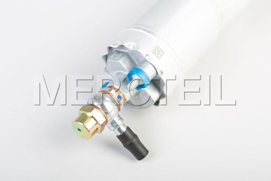 Buy the spare part Mercedes-Benz A0030915301 fuel pump