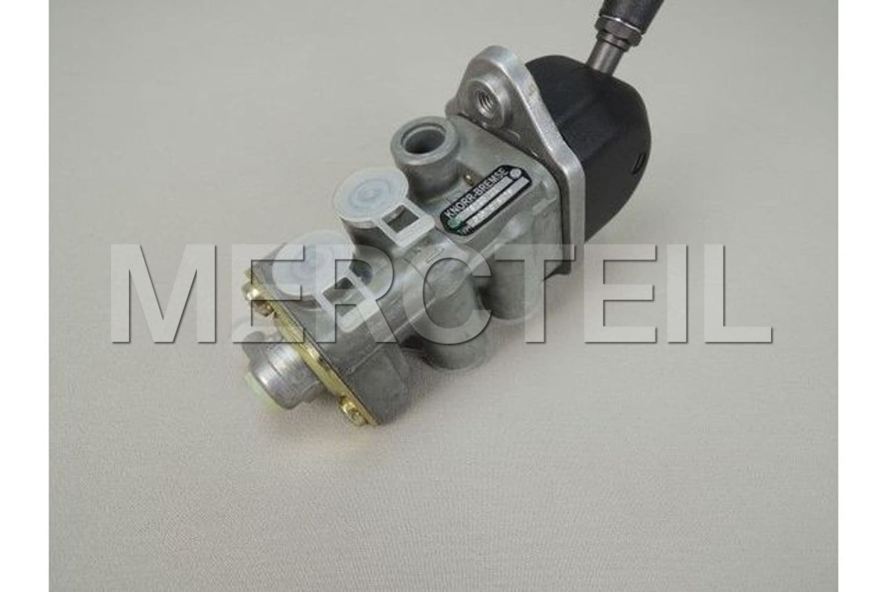 Kaufen Sie das Ersatzteil Mercedes-Benz A0034306081 feststellbremsventil
