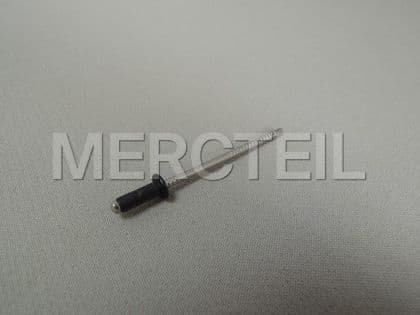 Buy the spare part Mercedes-Benz A0039903497 blind rivet